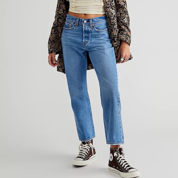 Levi's | Jeans | Levis Premium Wedgie Straight Medium Wash Jeans 28 | Poshmark